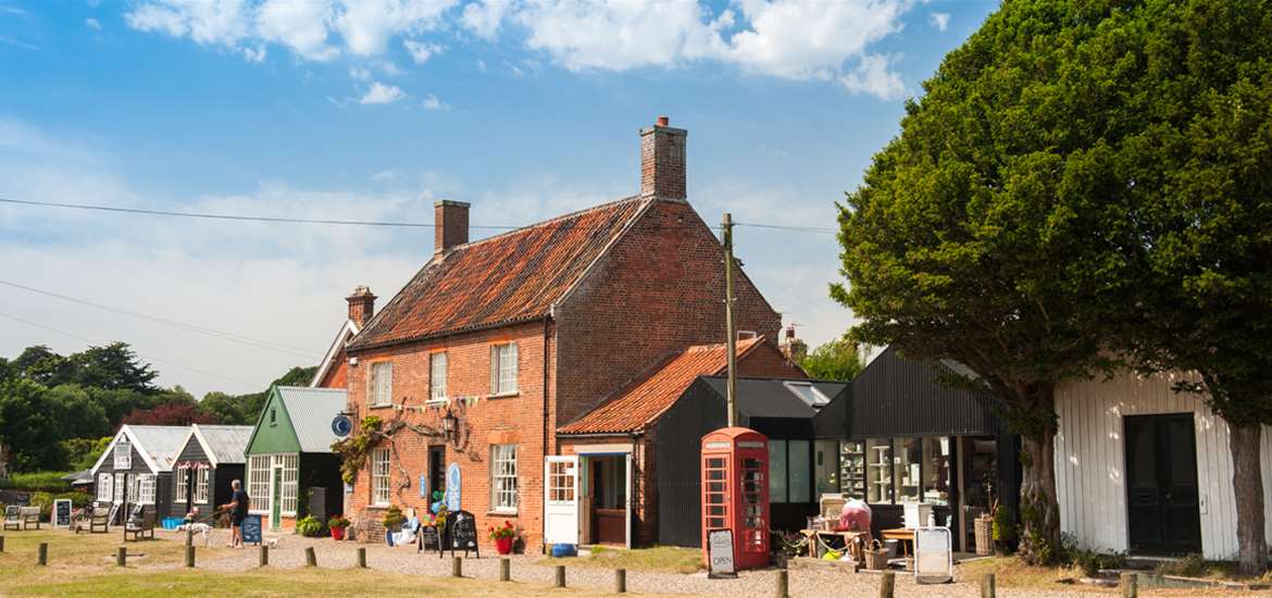 Guide to Woodbridge - a historic, riverside town in Suffolk